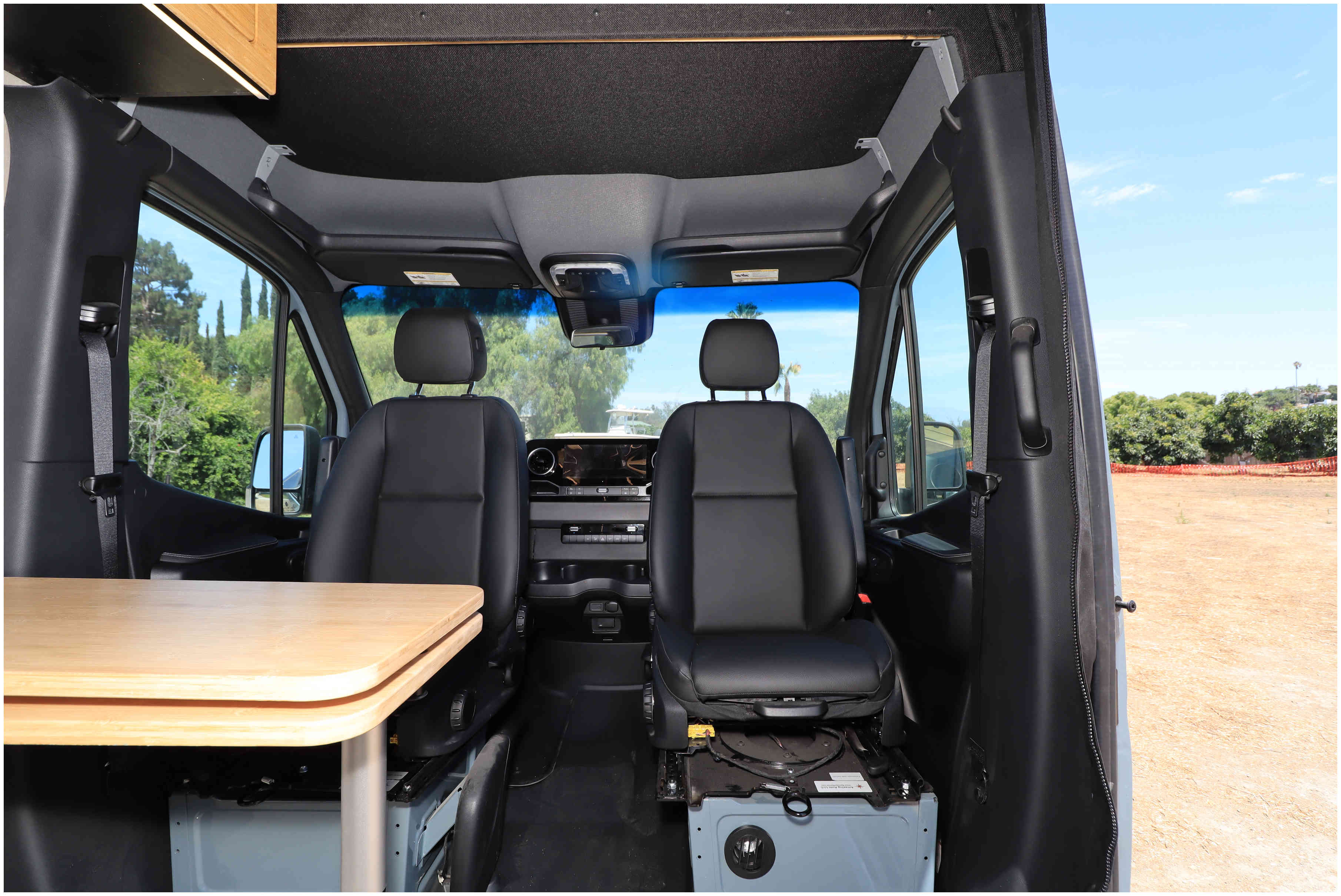 RV5 - Arctic Mirage - Vansatile