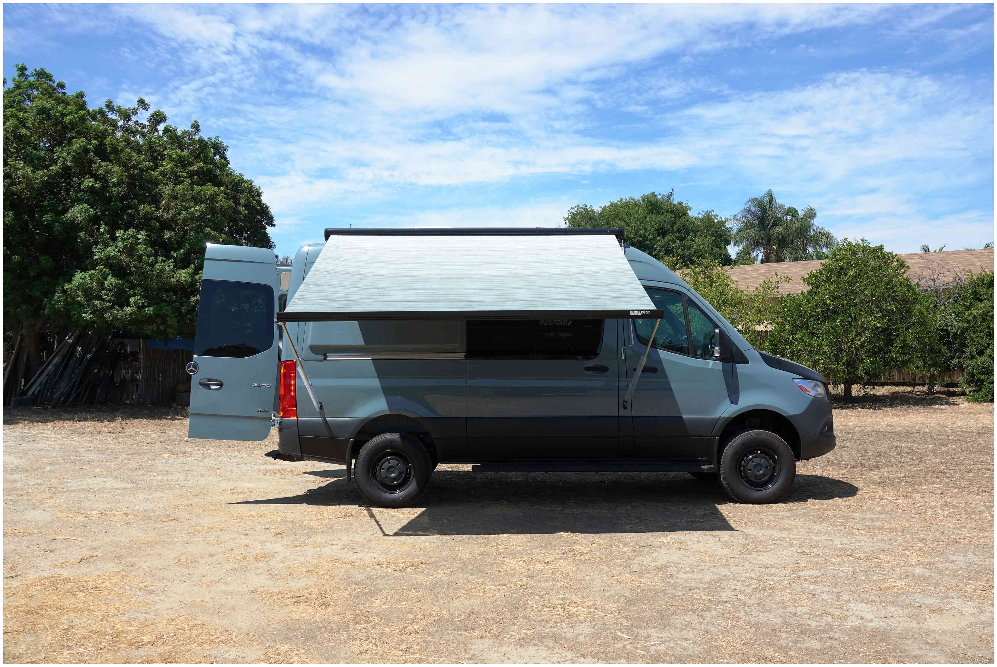 RV5 - Arctic Mirage - Vansatile